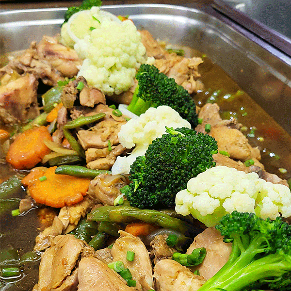 Pollo en salsa oriental – Angelicas Restaurant – Cecilio Acosta